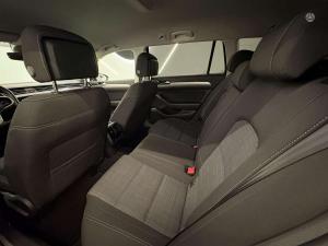 Melns Volkswagen Passat 2020 Marijampole, ar dzinēja tilpumu 1.97 L un nobraukumu 184 tūkst. km par 15750 €, foto 29 vietnē AUTOMOTO.COM.LV