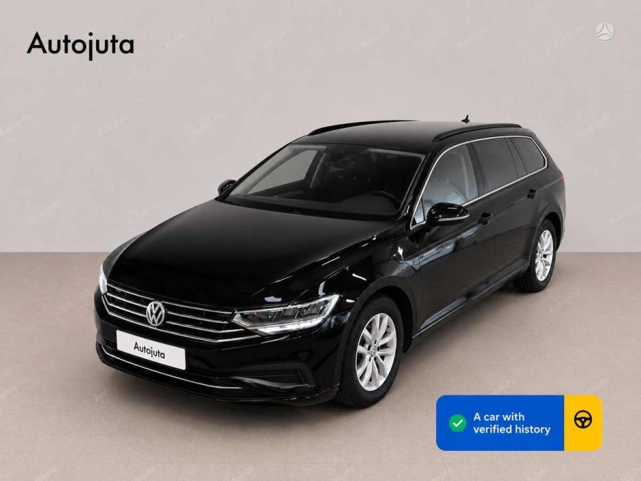 Melns Volkswagen Passat 2020 Kauņa, ar dzinēja tilpumu 1.50 L un nobraukumu 143 tūkst. km par 16500 €, foto 1 vietnē AUTOMOTO.COM.LV