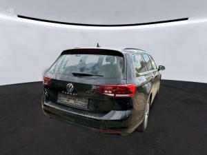 Black Volkswagen Passat 2020 in Vilnius, with an engine capacity of 1.97 L and mileage of 123 thousand km for 14900 €, photo 3 on AUTOMOTO.COM.LV