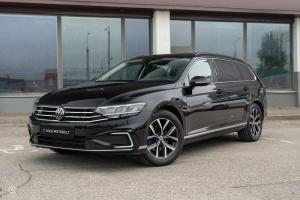 Melns Volkswagen Passat 2020 Viļņa, ar dzinēja tilpumu 1.40 L un nobraukumu 106 tūkst. km par 16500 €, foto  vietnē AUTOMOTO.COM.LV