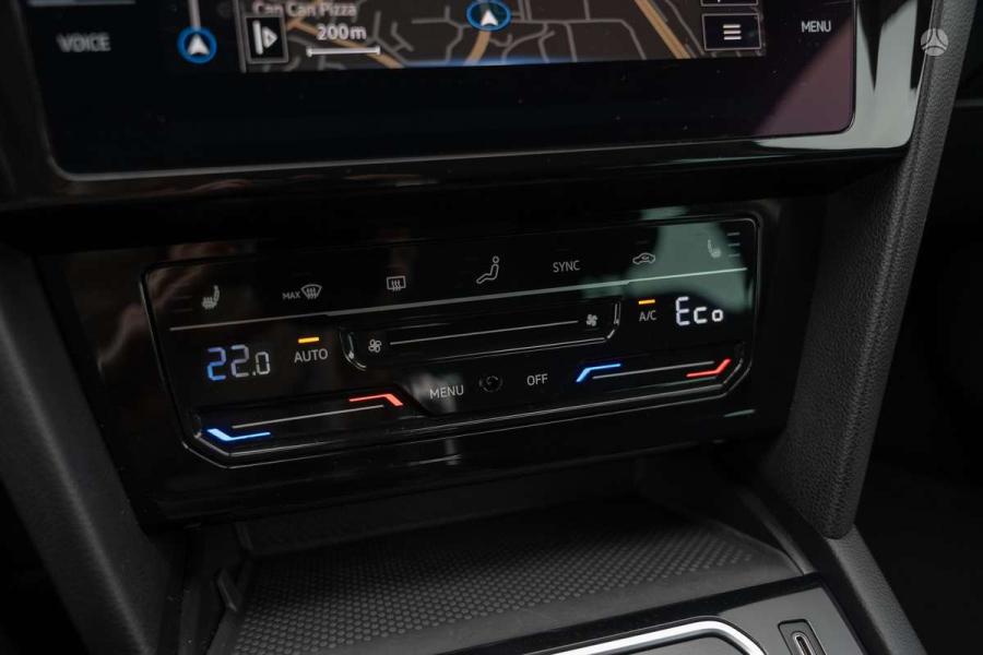 Melns Volkswagen Passat 2020 Viļņa, ar dzinēja tilpumu 1.40 L un nobraukumu 106 tūkst. km par 16500 €, foto 25 vietnē AUTOMOTO.COM.LV