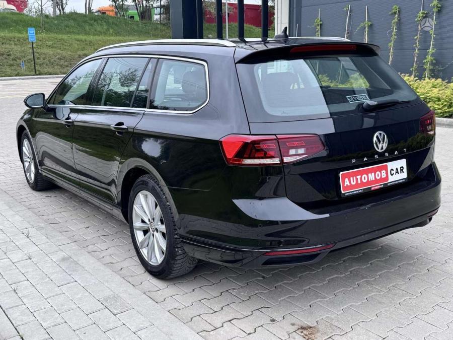 Black Volkswagen Passat 2020 in Vilnius, with an engine capacity of 1.60 L and mileage of 115 thousand km for 14950 €, photo 9 on AUTOMOTO.COM.LV