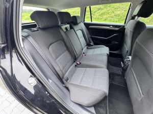 Black Volkswagen Passat 2020 in Vilnius, with an engine capacity of 1.60 L and mileage of 115 thousand km for 14950 €, photo 18 on AUTOMOTO.COM.LV