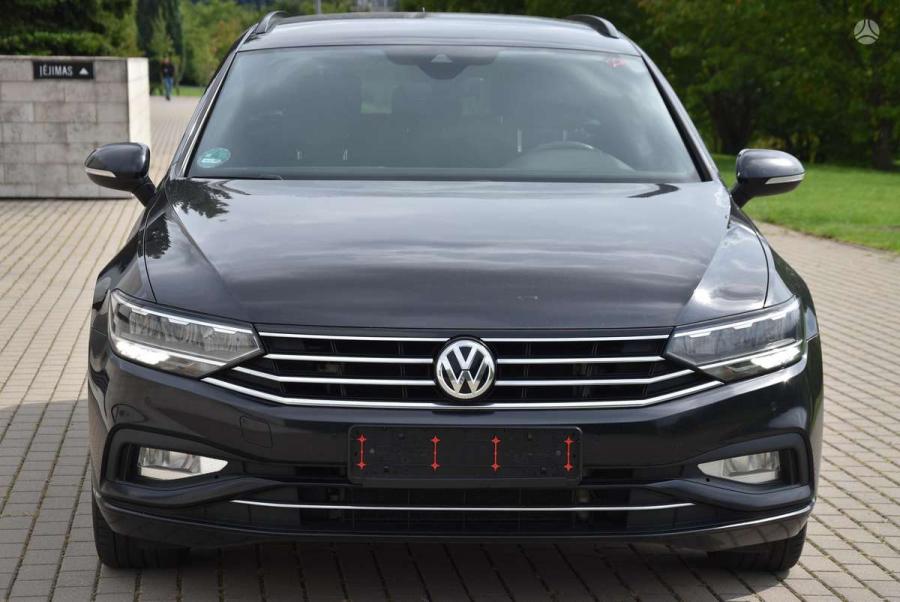 Black Volkswagen Passat 2020 in Vilnius, with an engine capacity of 1.97 L and mileage of 319 thousand km for 11500 €, photo 6 on AUTOMOTO.COM.LV
