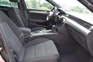 Black Volkswagen Passat 2020 in Vilnius, with an engine capacity of 1.97 L and mileage of 319 thousand km for 11500 €, photo 14 on AUTOMOTO.COM.LV