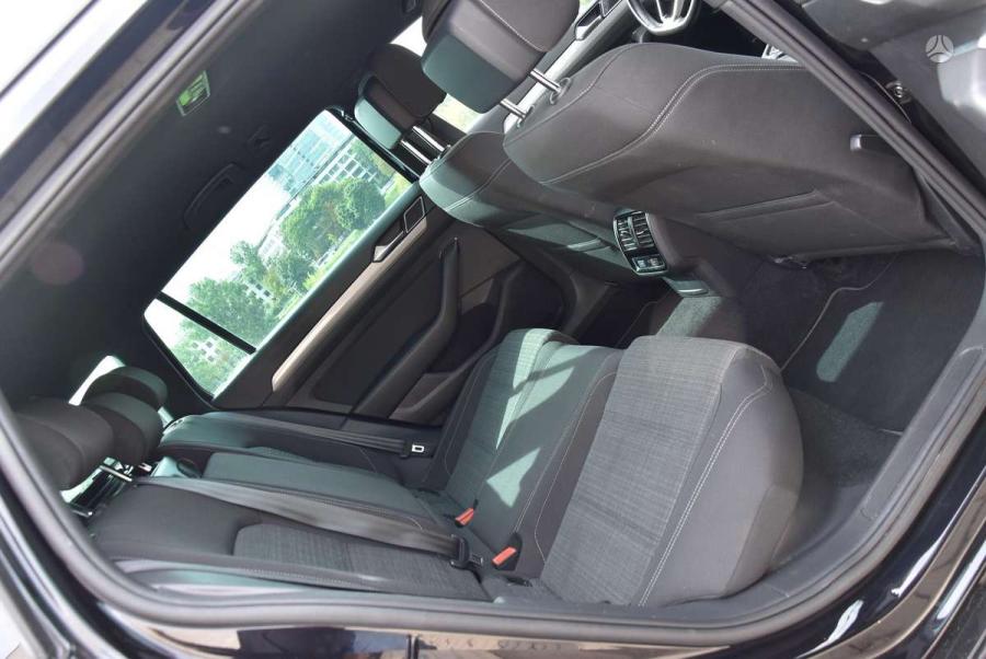 Black Volkswagen Passat 2020 in Vilnius, with an engine capacity of 1.97 L and mileage of 319 thousand km for 11500 €, photo 15 on AUTOMOTO.COM.LV