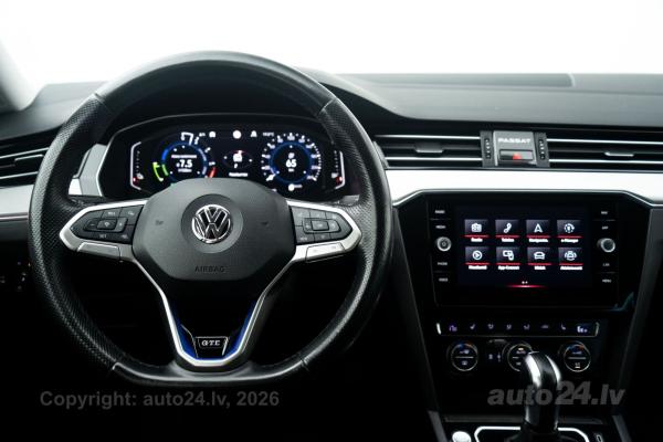 Black Volkswagen Passat 2020 in Tallinn, with an engine capacity of 1.40 L and mileage of 186 thousand km for 16699 €, photo 9 on AUTOMOTO.COM.LV