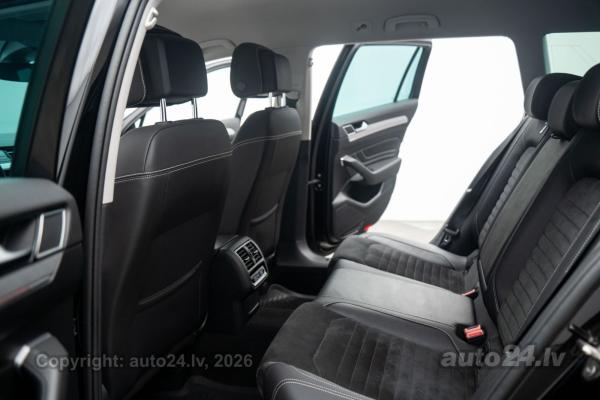 Black Volkswagen Passat 2020 in Tallinn, with an engine capacity of 1.40 L and mileage of 186 thousand km for 16699 €, photo 11 on AUTOMOTO.COM.LV