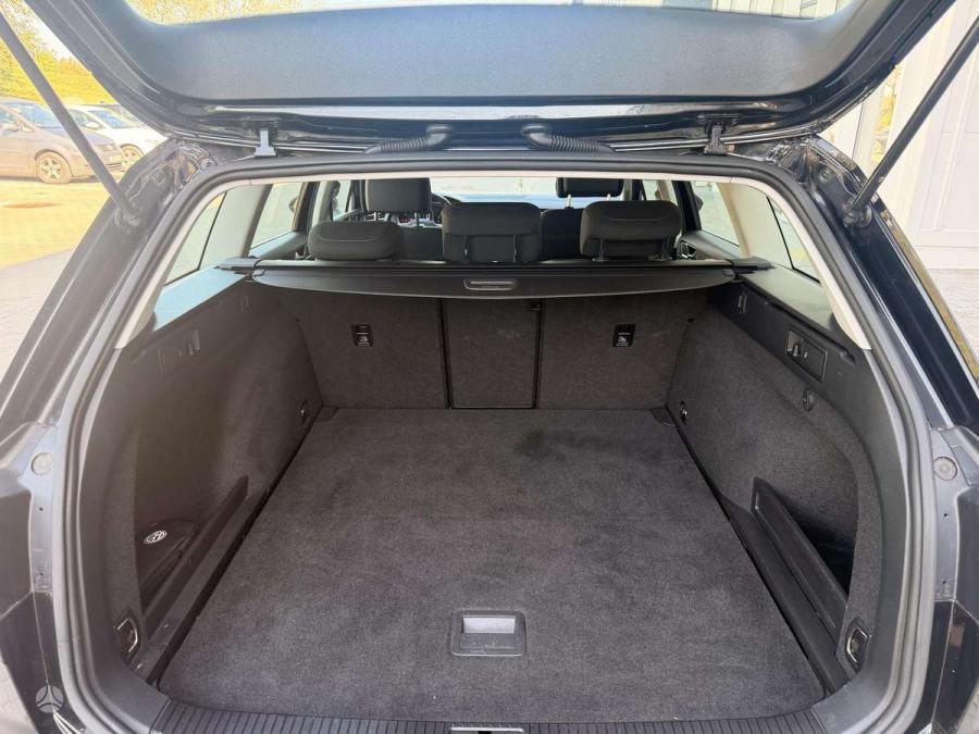 Melns Volkswagen Passat 2020 Viļņa, ar dzinēja tilpumu 1.60 L un nobraukumu 115 tūkst. km par 14950 €, foto 18 vietnē AUTOMOTO.COM.LV