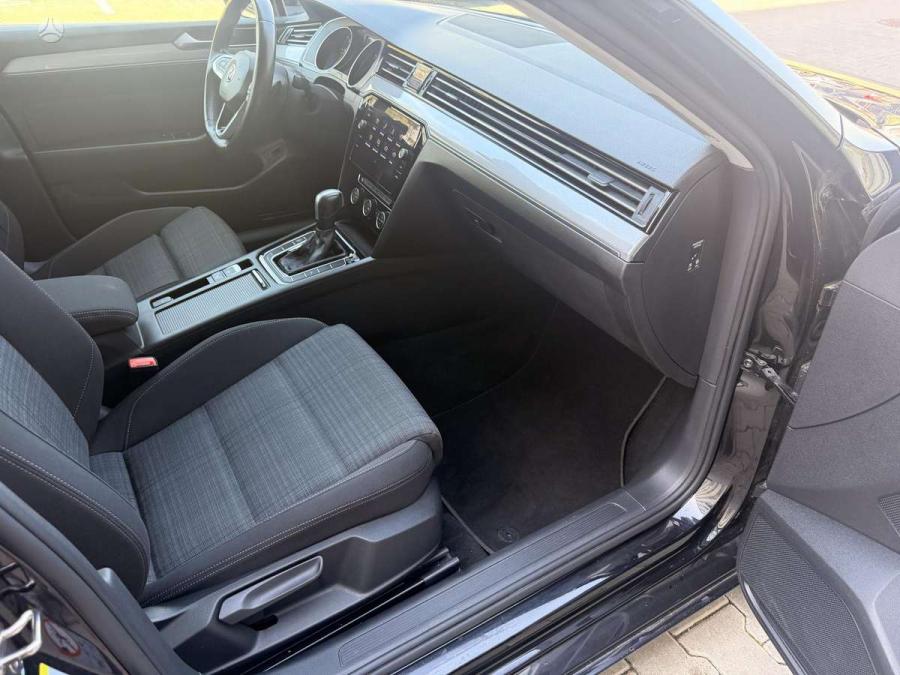 Melns Volkswagen Passat 2020 Viļņa, ar dzinēja tilpumu 1.60 L un nobraukumu 115 tūkst. km par 14950 €, foto 22 vietnē AUTOMOTO.COM.LV