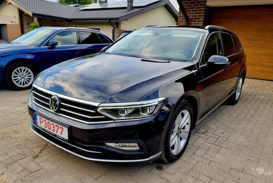 Melns Volkswagen Passat 2020 Kauņa, ar dzinēja tilpumu 2.00 L un nobraukumu 264 tūkst. km par 13890 €, foto 1 vietnē AUTOMOTO.COM.LV