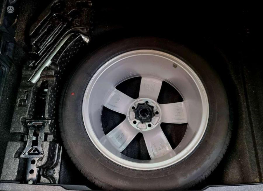 Melns Volkswagen Passat 2020 Kauņa, ar dzinēja tilpumu 2.00 L un nobraukumu 264 tūkst. km par 13890 €, foto 33 vietnē AUTOMOTO.COM.LV