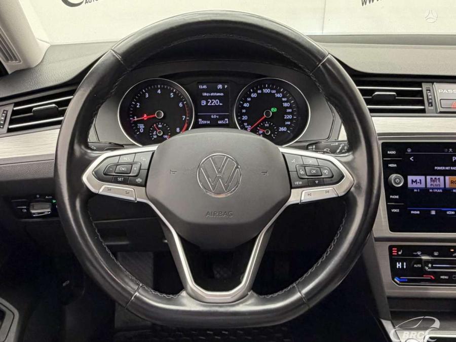Melns Volkswagen Passat 2021 Viļņa, ar dzinēja tilpumu 1.50 L un nobraukumu 226 tūkst. km par 14950 €, foto 27 vietnē AUTOMOTO.COM.LV