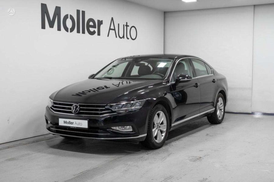 Black Volkswagen Passat 2021 in Vilnius, with an engine capacity of 1.50 L and mileage of 68 thousand km for 18500 €, photo 1 on AUTOMOTO.COM.LV