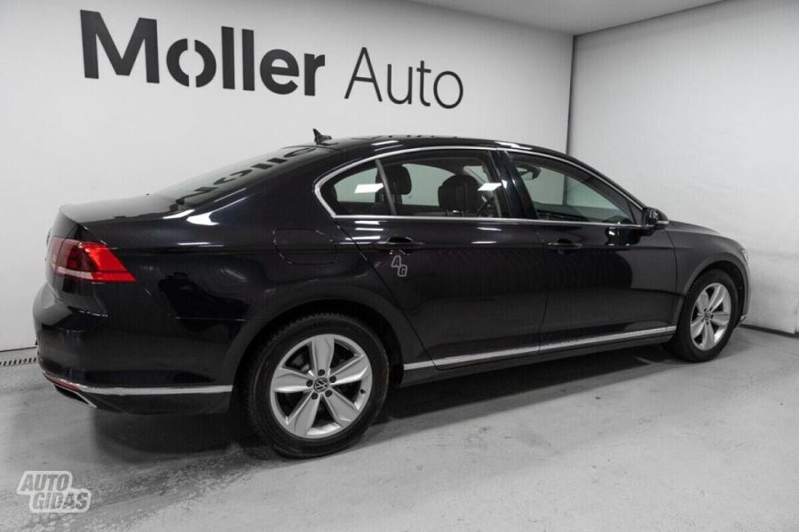 Black Volkswagen Passat 2021 in Vilnius, with an engine capacity of 1.50 L and mileage of 68 thousand km for 18500 €, photo 3 on AUTOMOTO.COM.LV