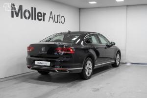 Black Volkswagen Passat 2021 in Vilnius, with an engine capacity of 1.50 L and mileage of 68 thousand km for 18500 €, photo 4 on AUTOMOTO.COM.LV