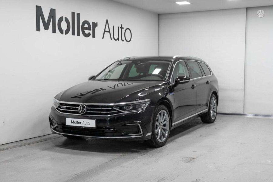 Melns Volkswagen Passat 2021 Viļņa, ar dzinēja tilpumu 1.40 L un nobraukumu 111 tūkst. km par 21500 €, foto 1 vietnē AUTOMOTO.COM.LV