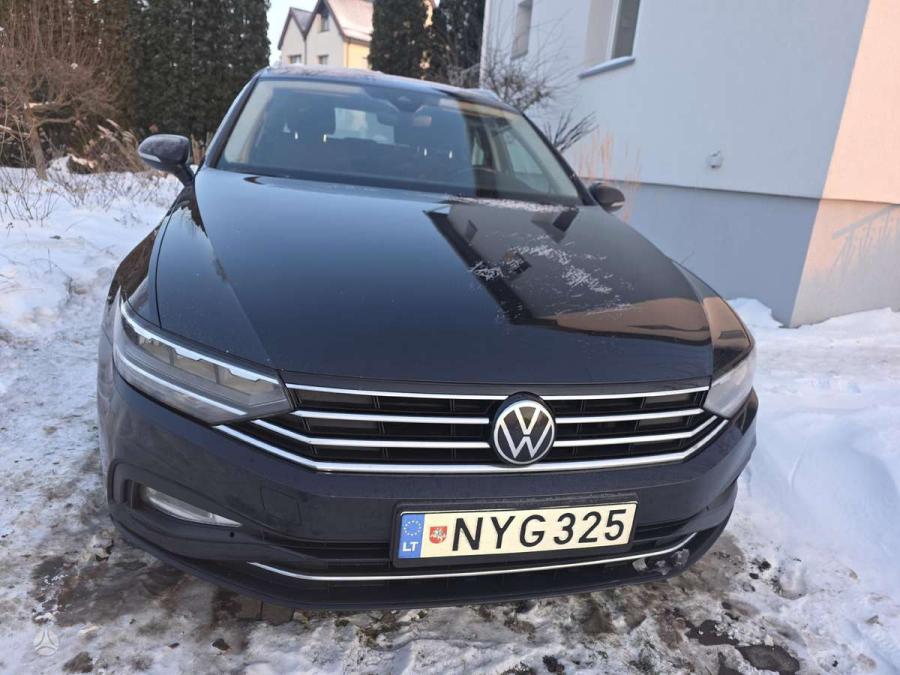 Melns Volkswagen Passat 2021 Klaipėda, ar dzinēja tilpumu 1.97 L un nobraukumu 155 tūkst. km par 12900 €, foto 1 vietnē AUTOMOTO.COM.LV