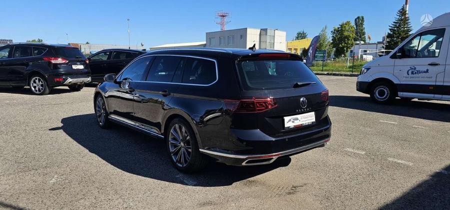 Black Volkswagen Passat 2021 in Klaipeda, with an engine capacity of 1.97 L and mileage of 195 thousand km for 18500 €, photo 6 on AUTOMOTO.COM.LV