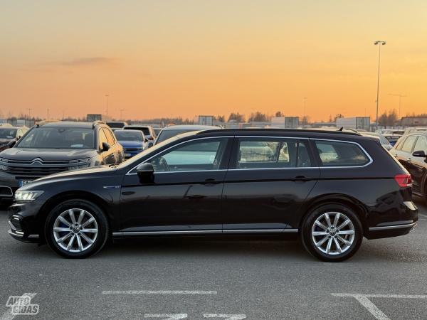 Melns Volkswagen Passat 2021 Viļņa, ar dzinēja tilpumu 1.40 L un nobraukumu 185 tūkst. km par 14999 €, foto 10 vietnē AUTOMOTO.COM.LV