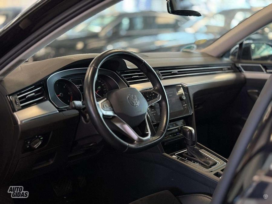 Melns Volkswagen Passat 2021 Klaipėda, ar dzinēja tilpumu 2.00 L un nobraukumu 247 tūkst. km par 16900 €, foto 31 vietnē AUTOMOTO.COM.LV
