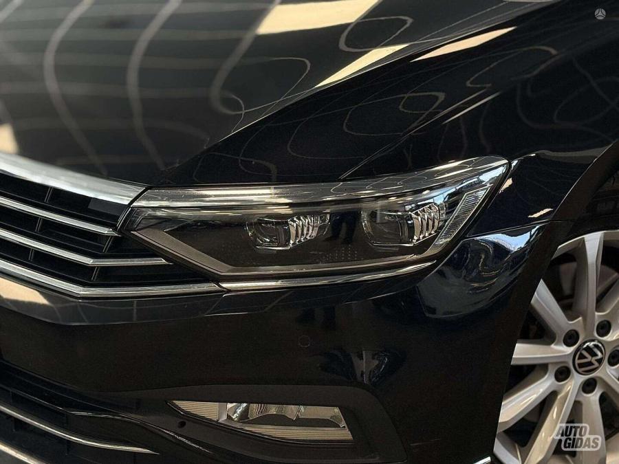 Melns Volkswagen Passat 2021 Klaipėda, ar dzinēja tilpumu 2.00 L un nobraukumu 247 tūkst. km par 16900 €, foto 35 vietnē AUTOMOTO.COM.LV
