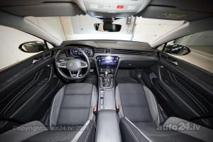 Black Volkswagen Passat 2021 in Tallinn, with an engine capacity of 2.00 L and mileage of 177 thousand km for 21990 €, photo 10 on AUTOMOTO.COM.LV