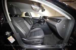 Black Volkswagen Passat 2021 in Tallinn, with an engine capacity of 2.00 L and mileage of 177 thousand km for 21990 €, photo 12 on AUTOMOTO.COM.LV
