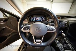 Black Volkswagen Passat 2021 in Tallinn, with an engine capacity of 2.00 L and mileage of 177 thousand km for 21990 €, photo 16 on AUTOMOTO.COM.LV