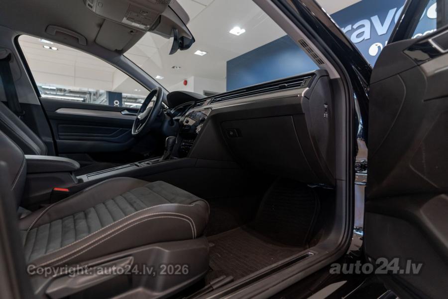 Melns Volkswagen Passat 2021 Tallina, ar dzinēja tilpumu 2.00 L un nobraukumu 34 tūkst. km par 24000 €, foto 17 vietnē AUTOMOTO.COM.LV