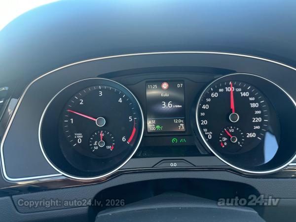 Melns Volkswagen Passat 2021 Pērnava, ar dzinēja tilpumu 2.00 L un nobraukumu 34 tūkst. km par 27600 €, foto 5 vietnē AUTOMOTO.COM.LV