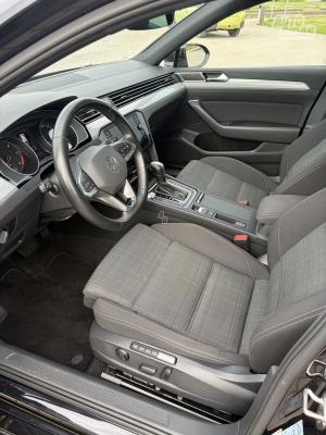 Black Volkswagen Passat 2021 in Kaunas, with an engine capacity of 2.00 L and mileage of 247 thousand km for 13900 €, photo 10 on AUTOMOTO.COM.LV