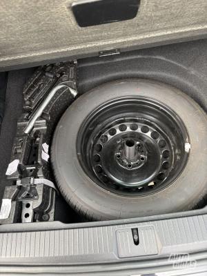 Black Volkswagen Passat 2021 in Kaunas, with an engine capacity of 2.00 L and mileage of 247 thousand km for 13900 €, photo 14 on AUTOMOTO.COM.LV