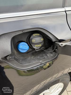 Black Volkswagen Passat 2021 in Kaunas, with an engine capacity of 2.00 L and mileage of 247 thousand km for 13900 €, photo 19 on AUTOMOTO.COM.LV