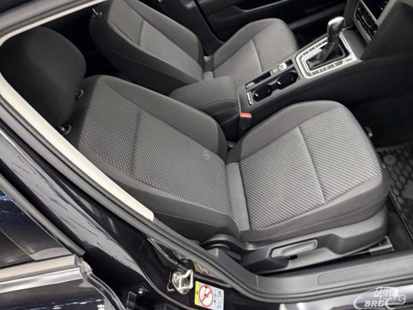 Melns Volkswagen Passat 2021 Avižieniai, ar dzinēja tilpumu 1.50 L un nobraukumu 226 tūkst. km par 13900 €, foto 5 vietnē AUTOMOTO.COM.LV