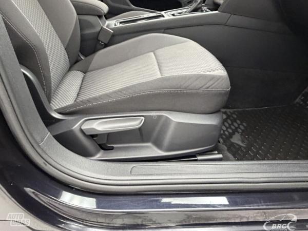 Melns Volkswagen Passat 2021 Avižieniai, ar dzinēja tilpumu 1.50 L un nobraukumu 226 tūkst. km par 13900 €, foto 6 vietnē AUTOMOTO.COM.LV