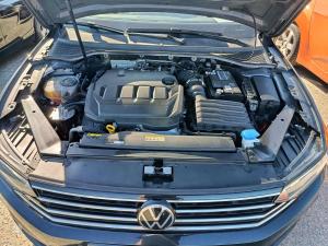 Black Volkswagen Passat 2021 in Panevezys, with an engine capacity of 1.97 L and mileage of 350 thousand km for 10527 €, photo 11 on AUTOMOTO.COM.LV
