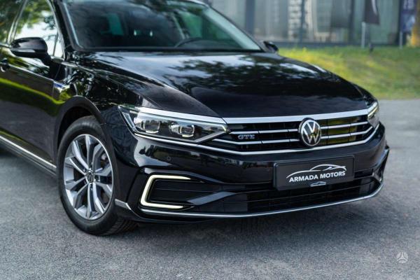Melns Volkswagen Passat 2021 Viļņa, ar dzinēja tilpumu 1.40 L un nobraukumu 187 tūkst. km par 15500 €, foto 2 vietnē AUTOMOTO.COM.LV