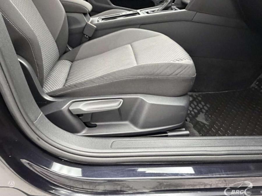 Melns Volkswagen Passat 2021 Viļņa, ar dzinēja tilpumu 1.50 L un nobraukumu 226 tūkst. km par 13800 €, foto 8 vietnē AUTOMOTO.COM.LV
