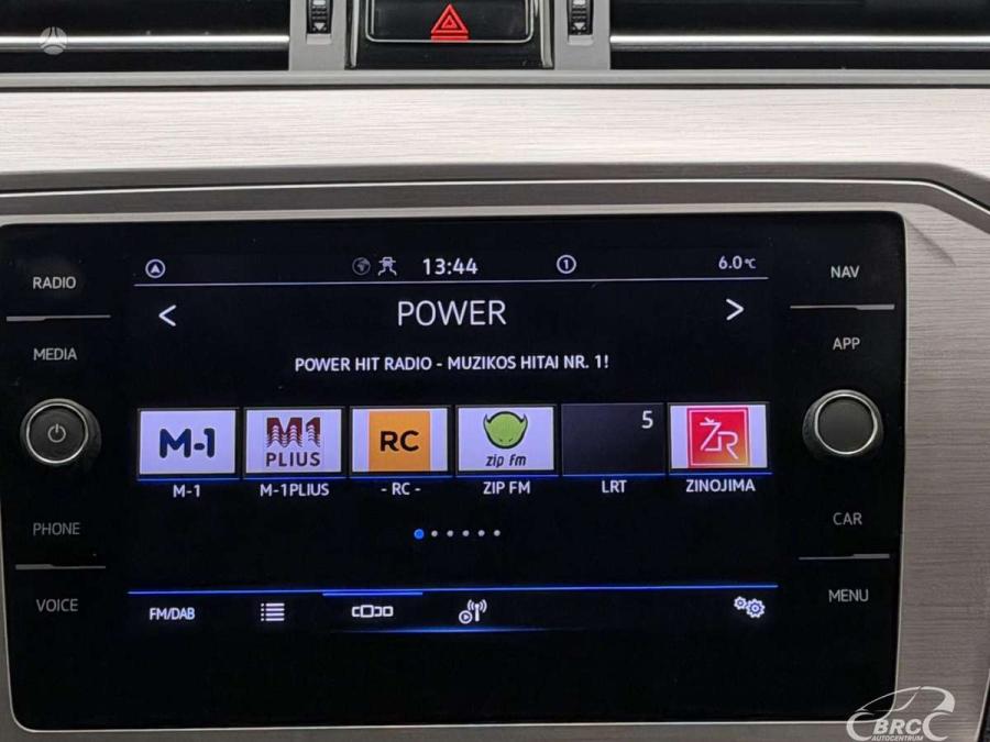 Melns Volkswagen Passat 2021 Viļņa, ar dzinēja tilpumu 1.50 L un nobraukumu 226 tūkst. km par 13800 €, foto 17 vietnē AUTOMOTO.COM.LV