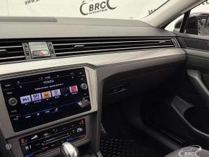 Melns Volkswagen Passat 2021 Viļņa, ar dzinēja tilpumu 1.50 L un nobraukumu 226 tūkst. km par 13800 €, foto 27 vietnē AUTOMOTO.COM.LV