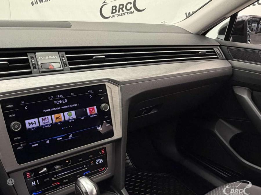 Melns Volkswagen Passat 2021 Viļņa, ar dzinēja tilpumu 1.50 L un nobraukumu 226 tūkst. km par 13800 €, foto 27 vietnē AUTOMOTO.COM.LV