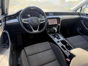 Black Volkswagen Passat 2021 in Marijampole, with an engine capacity of 1.97 L and mileage of 145 thousand km for 15609 €, photo 11 on AUTOMOTO.COM.LV