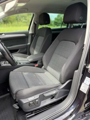 Melns Volkswagen Passat 2021 Kauņa, ar dzinēja tilpumu 1.97 L un nobraukumu 206 tūkst. km par 13600 €, foto 13 vietnē AUTOMOTO.COM.LV