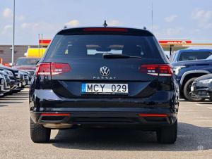 Melns Volkswagen Passat 2021 Viļņa, ar dzinēja tilpumu 1.50 L un nobraukumu 226 tūkst. km par 13300 €, foto 7 vietnē AUTOMOTO.COM.LV