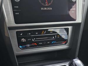 Melns Volkswagen Passat 2021 Viļņa, ar dzinēja tilpumu 1.50 L un nobraukumu 226 tūkst. km par 13300 €, foto 13 vietnē AUTOMOTO.COM.LV