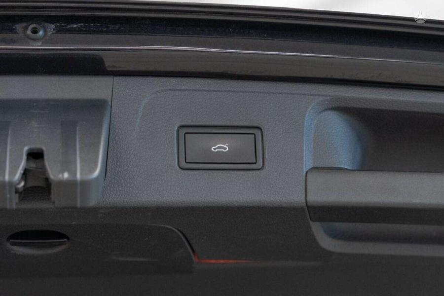 Melns Volkswagen Passat 2021 Viļņa, ar dzinēja tilpumu 1.40 L un nobraukumu 146 tūkst. km par 18100 €, foto 20 vietnē AUTOMOTO.COM.LV