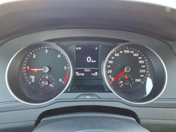 Black Volkswagen Passat 2021 in Vilnius, with an engine capacity of 1.97 L and mileage of 148 thousand km for 15800 €, photo 8 on AUTOMOTO.COM.LV