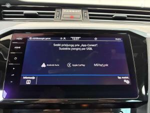 Black Volkswagen Passat 2021 in Vilnius, with an engine capacity of 1.40 L and mileage of 163 thousand km for 17700 €, photo 13 on AUTOMOTO.COM.LV