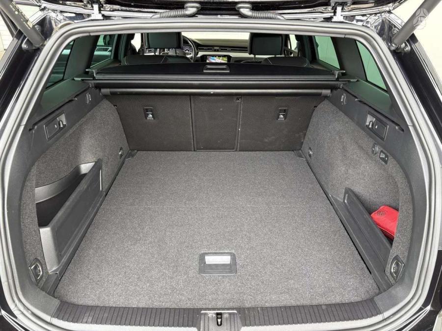 Black Volkswagen Passat 2021 in Vilnius, with an engine capacity of 1.40 L and mileage of 163 thousand km for 17700 €, photo 23 on AUTOMOTO.COM.LV